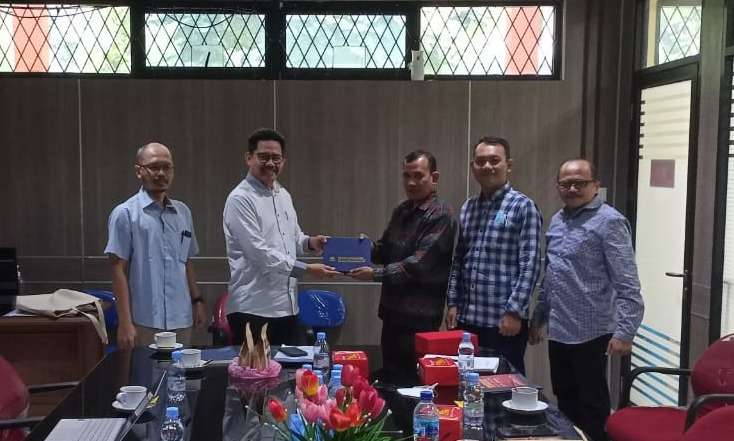 BENCHMARKING PRODI STUDI ISLAM,TIM PASCASARJANA UIN AR-RANIRY ... BENCHMARKING PRODI STUDI ISLAM,TIM PASCASARJANA UIN AR-RANIRY ...